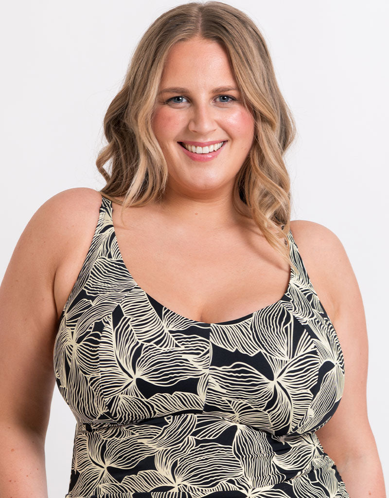 Curvy Kate Ripple Reef Non-Wired Multiway Tankini Top Black Print – Curvy Kate US